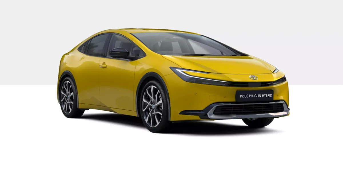 Top 5 Cars of 2025 with the Lowest Fuel Consumption! - DailyDriven