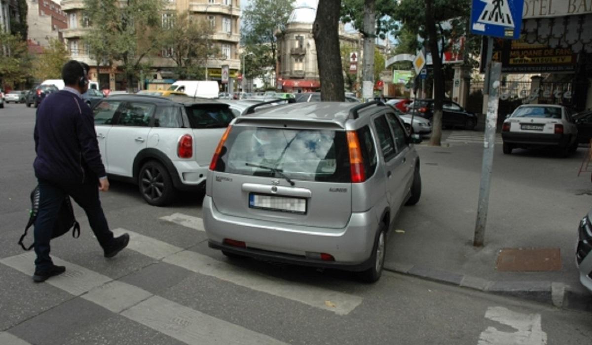 Atentie, soferi, foarte multe amenzi pentru oprire si stationare ...