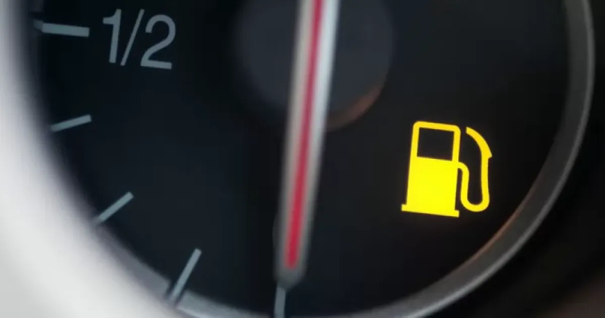 How far can you drive with the low fuel warning light and its risks ...