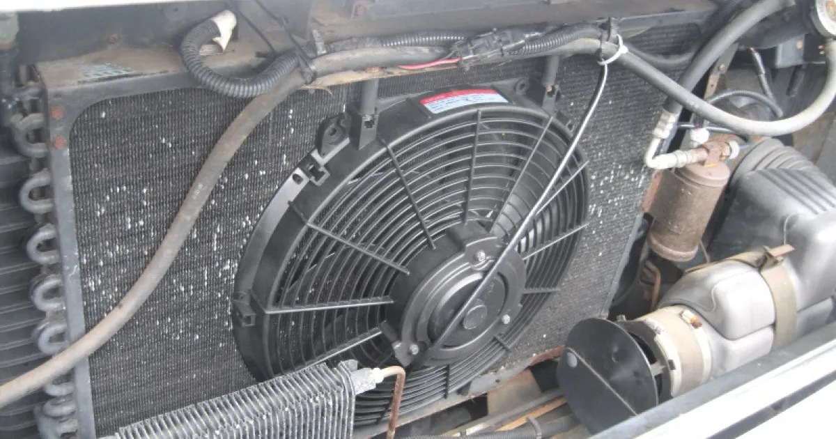 Simptomele unui ventilator de radiator defect și costurile de reparație ...